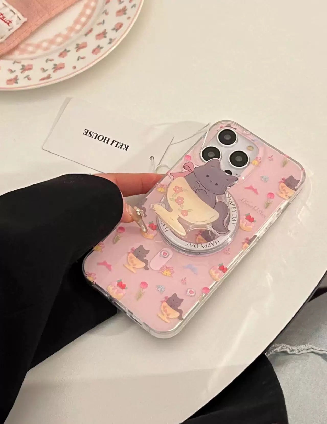 Kitten in the Cup Magsafe Grip iPhone Case – Shinity showCase